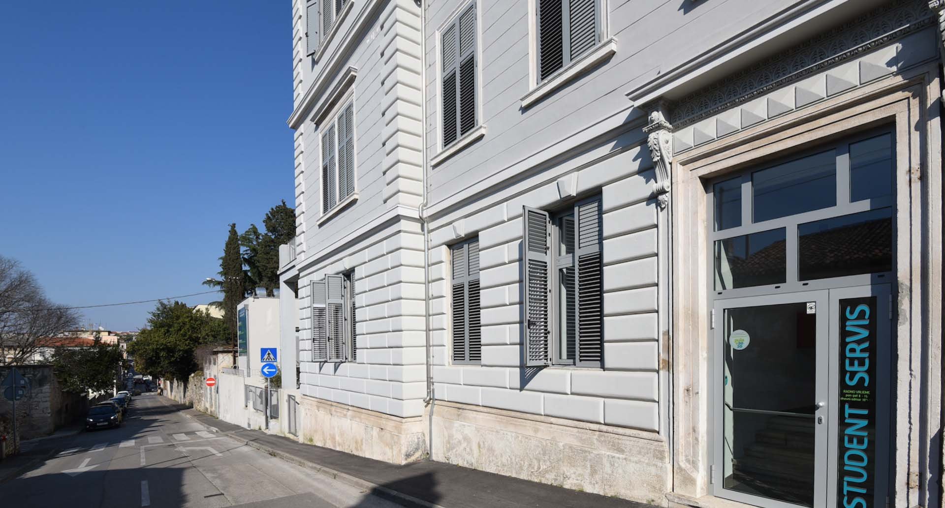 Studentski centar Pula: Student servis